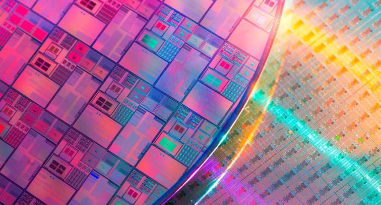 Chinese scientists develop wafer-scale 2D semiconductor with 1,000x ...