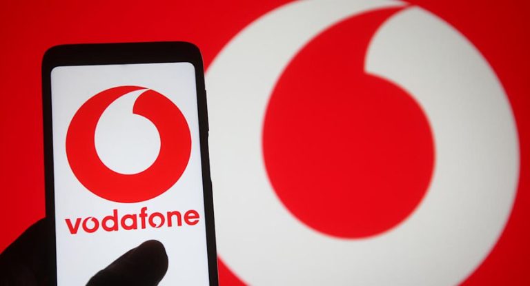 Vodafone probes major network outage across Australia | Communications ...